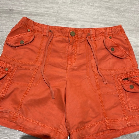 intro. | Shorts | Intro | Poshmark